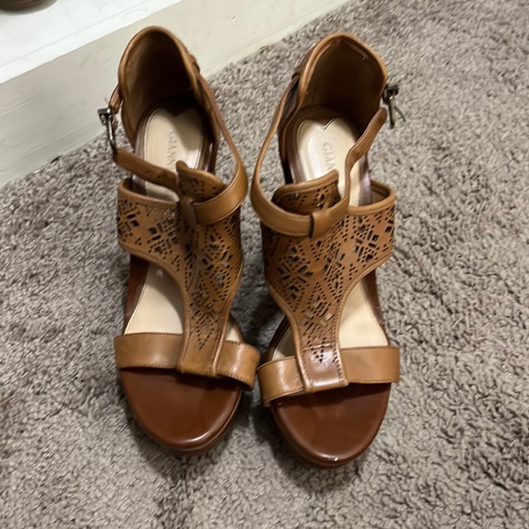Gianni Bini | Shoes | Gianni Bini Brown Wedges | Poshmark